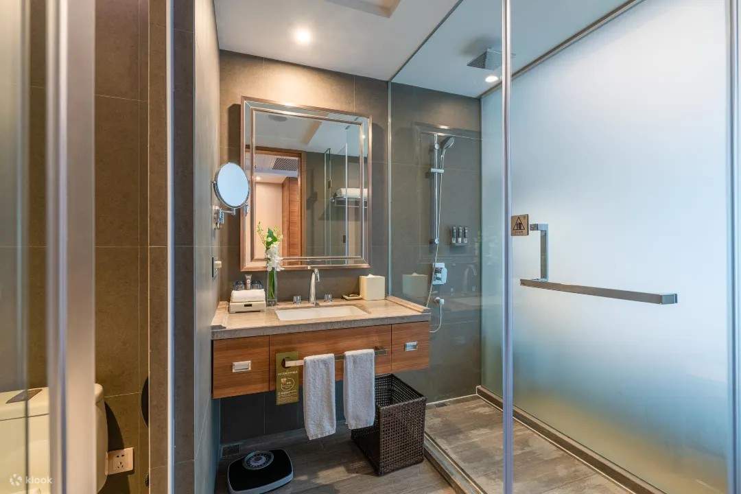 Novotel Shanghai Clover Hotel Accommodation Package [Near Subway ...
